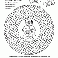 Trick Or Treat Maze Game